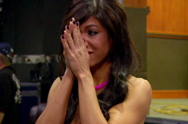 'Total Divas' Episode Recap: Look At Rosa's Exposed Butt Cheek!