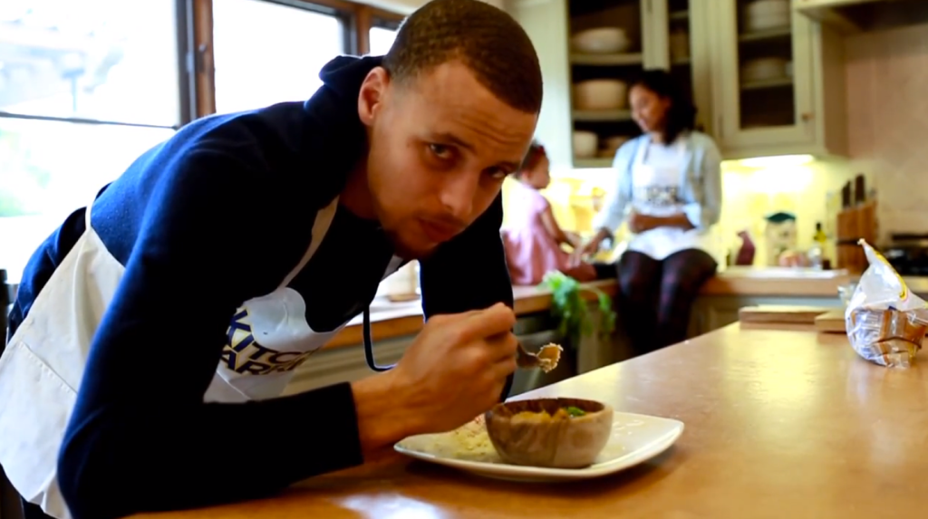 VIDEO: Steph Curry Is Out To Prove That He Is A Master In The Kitchen