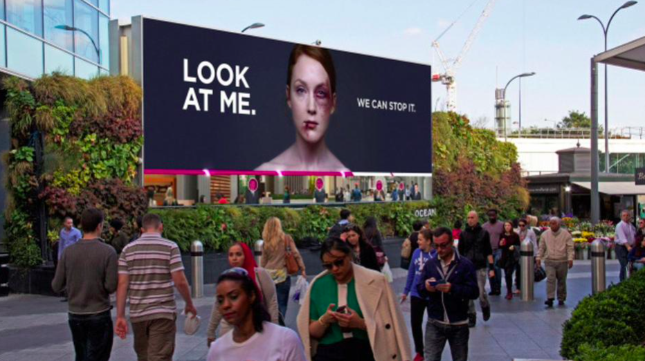 This Billboard With Face Recognition Technology