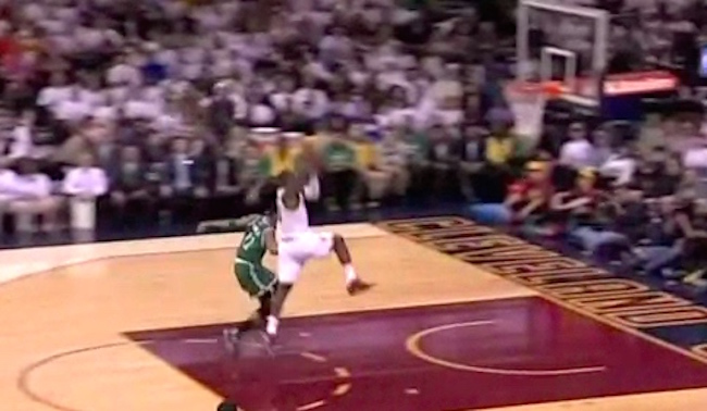 K Love Found LeBron For The Breakaway Jam Thanks To A Perfect Pass