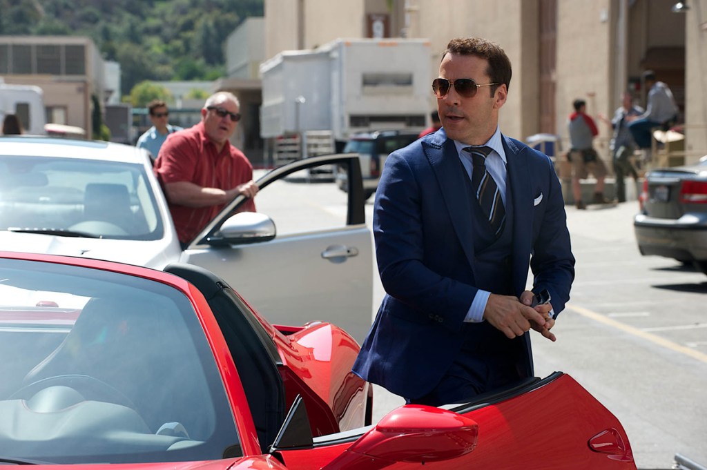 A visit to the set of 'Entourage' becomes an exercise in inertia