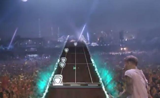 The New 'Guitar Hero' Will Give You Frights With A Crowd Experience