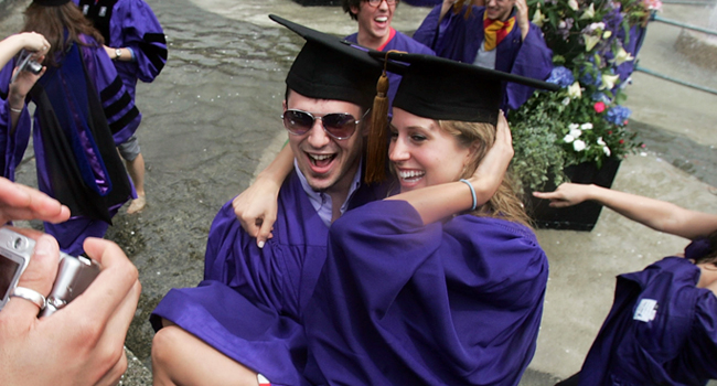 High School Student Calls Out School's 'Sexist' Graduation Rules