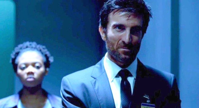 'Powers' Will Officially Return For A Second Season | UPROXX