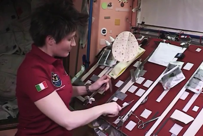 VIDEO: How Do Astronauts Cook In Space?