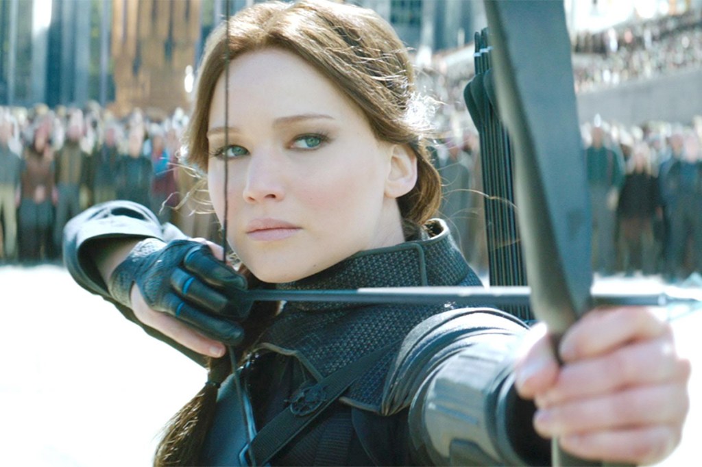Peeta keeps breaking your heart in new 'Hunger Games: Mockingjay Part 2 ...