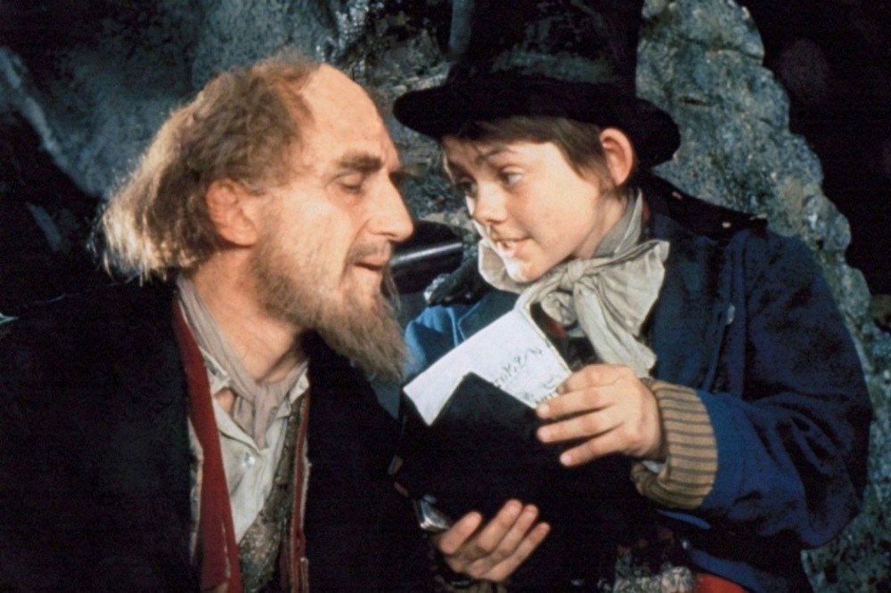 Ron Moody, the original 'Oliver!' Fagin, dies at 91