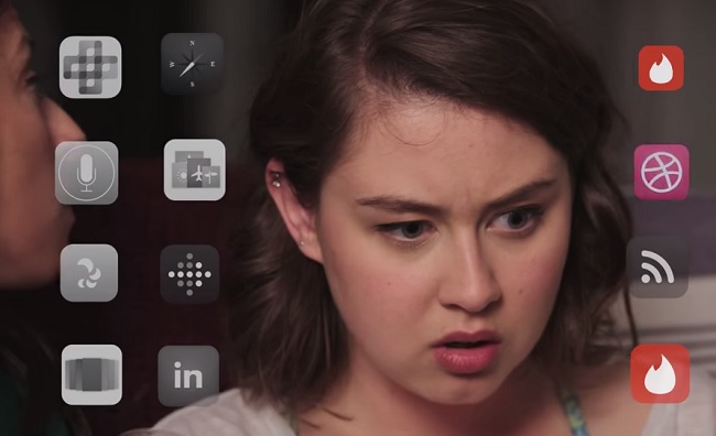 The Five Stages Of Snooping On Your Boyfriend's Phone