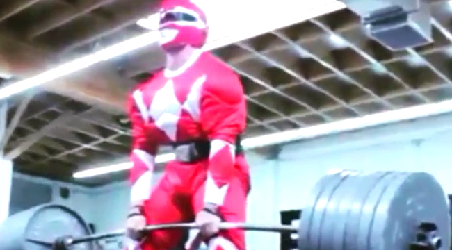 [WATCH] Man Dons A Power Rangers Costume And Deadlifts 675 Pounds
