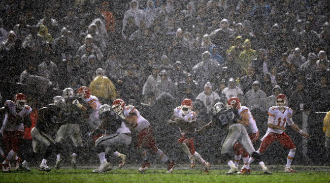 Hurricane Joaquin Could Cause A Wet East Coast Football Weekend
