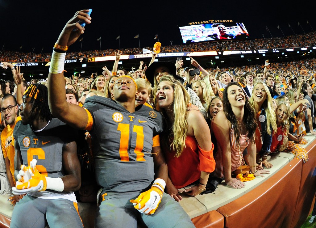 The Best Images From Week 6 Of The 2015 College Football Season