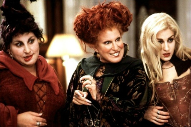 'Hocus Pocus': 8 Frightening Facts About The Halloween Classic
