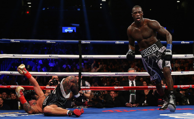 A Boxer Broke His Hand, Tore A Bicep, And Still Retained His Title