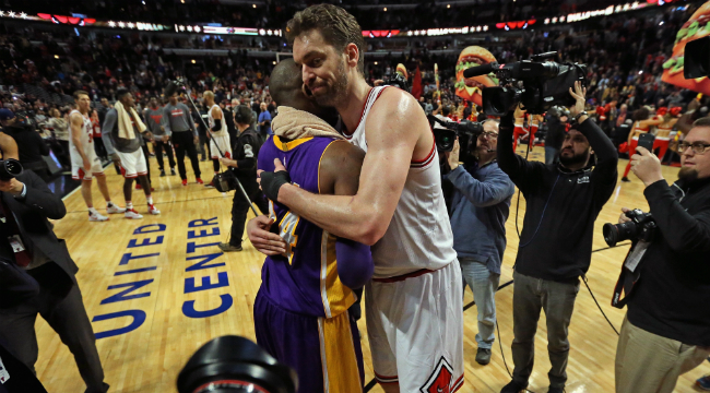 Kobe Bryant Hung His Gold Medal In Pau Gasol's Locker To Motivate Him