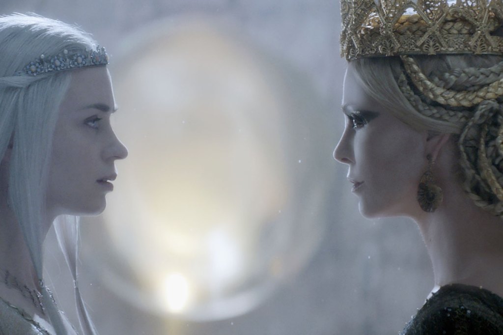 Females are strong as hell in latest trailer for 'The Huntsman: Winter ...
