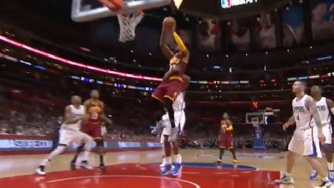 LeBron James Flew Right Past DeAndre Jordan For The Double-Pump Jam