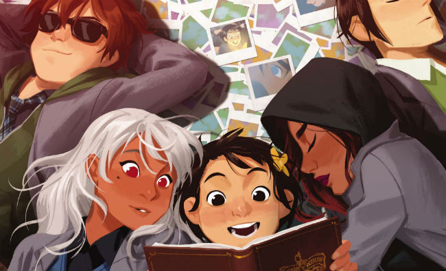 'Gotham Academy' Finally Has Maps Meeting Her Hero