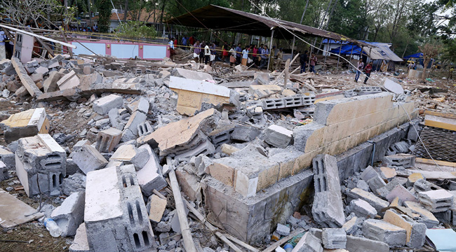 A Huge Fireworks Explosion Kills At Least 100 People In India