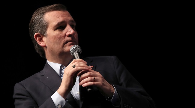 Ted Cruz Mistakenly Called A Basketball Rim A 'Basketball Ring'
