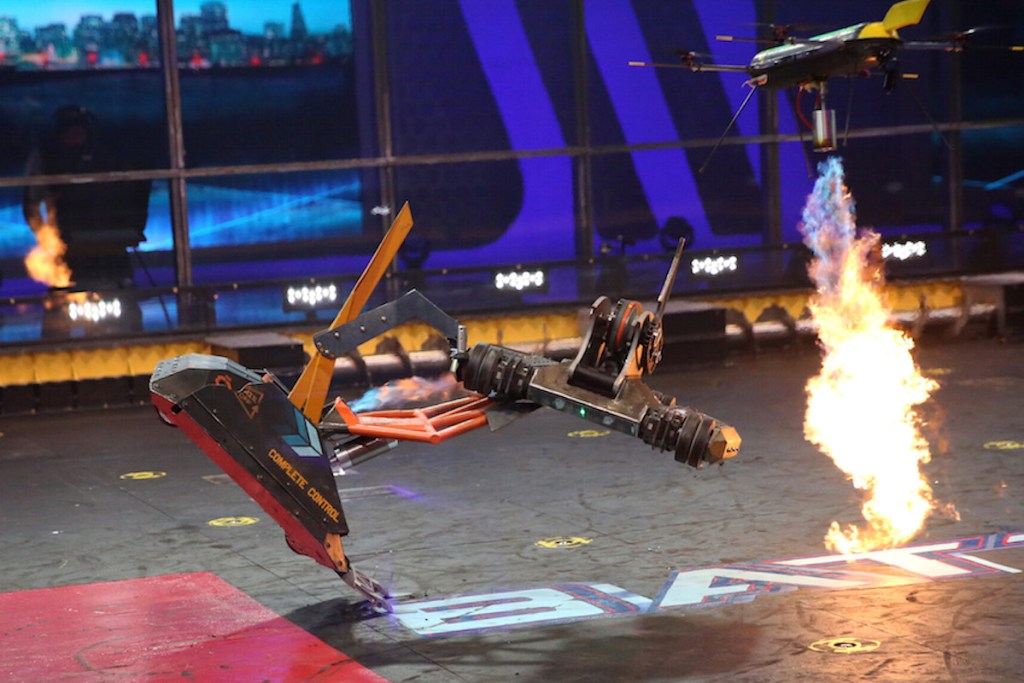 'BattleBots': Show EP promises projectiles, fire-breathing drones in ...