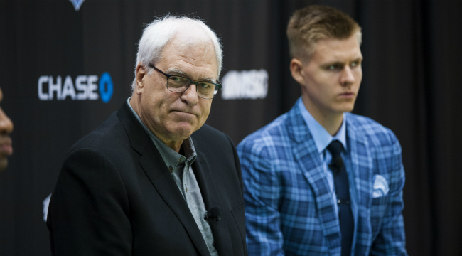 Phil Jackson Finally Admits The Triangle Offense Needs Three Pointers