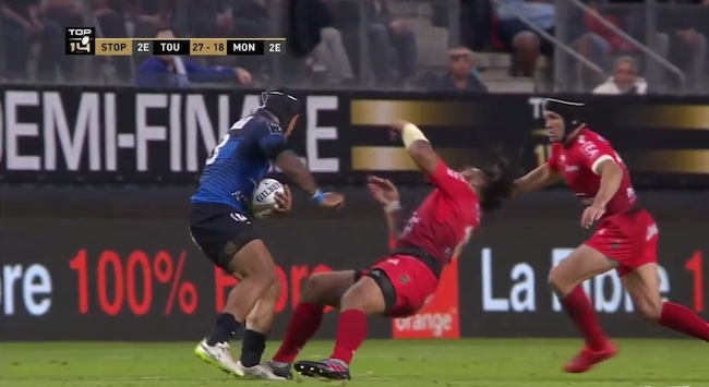 A Rugby Player Was Knocked Out Cold In This Brutal Collision