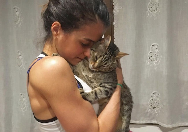 An Anorexic Woman Found Recovery Through Weightlifting And Instagram