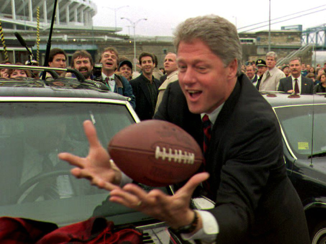 Eight Photos Of Bill Clinton Working Out In The 1990s