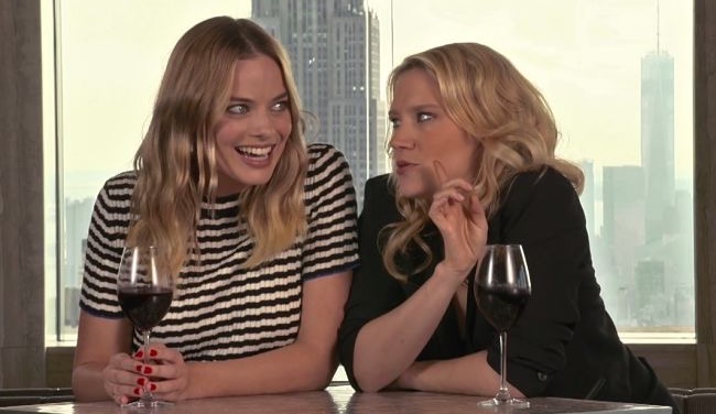 [WATCH] Margot Robbie 'SNL' Season Premiere Promos