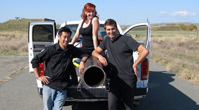 The Build Team From Mythbusters Will Reunite With A New Netflix Series