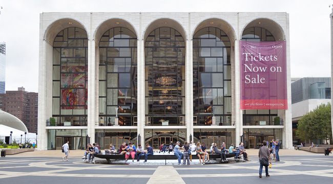 Met Opera Audience Member Sprinkled Human Ashes Into The Orchestra Pit