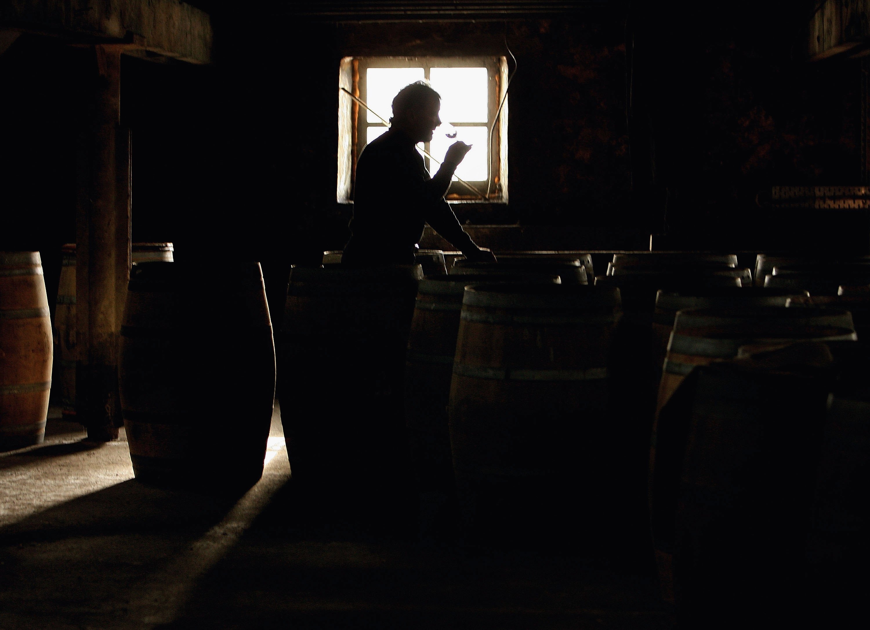 A Beginner's Guide To 10 Beloved American Whiskies