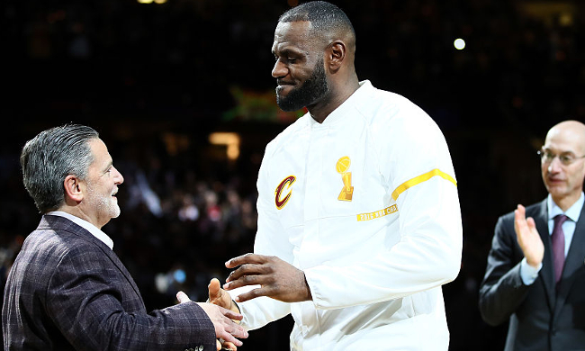 [WATCH] The Cavs' Pregame Handshakes Are Already In Finals Form
