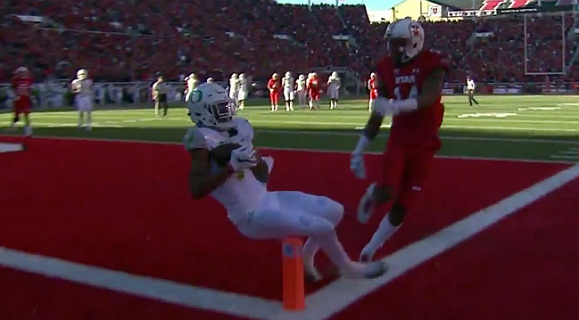 An Oregon Receiver Kept His Foot Inbounds To Help The Ducks Stun Utah
