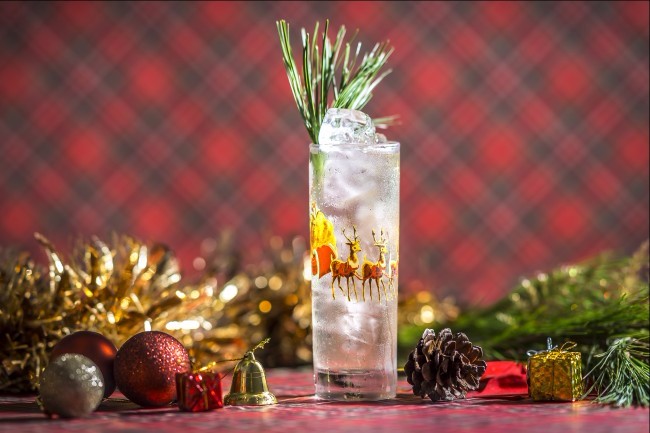 Drink Up Every Seasonal Flavor With These Boozy, Holiday Drinks