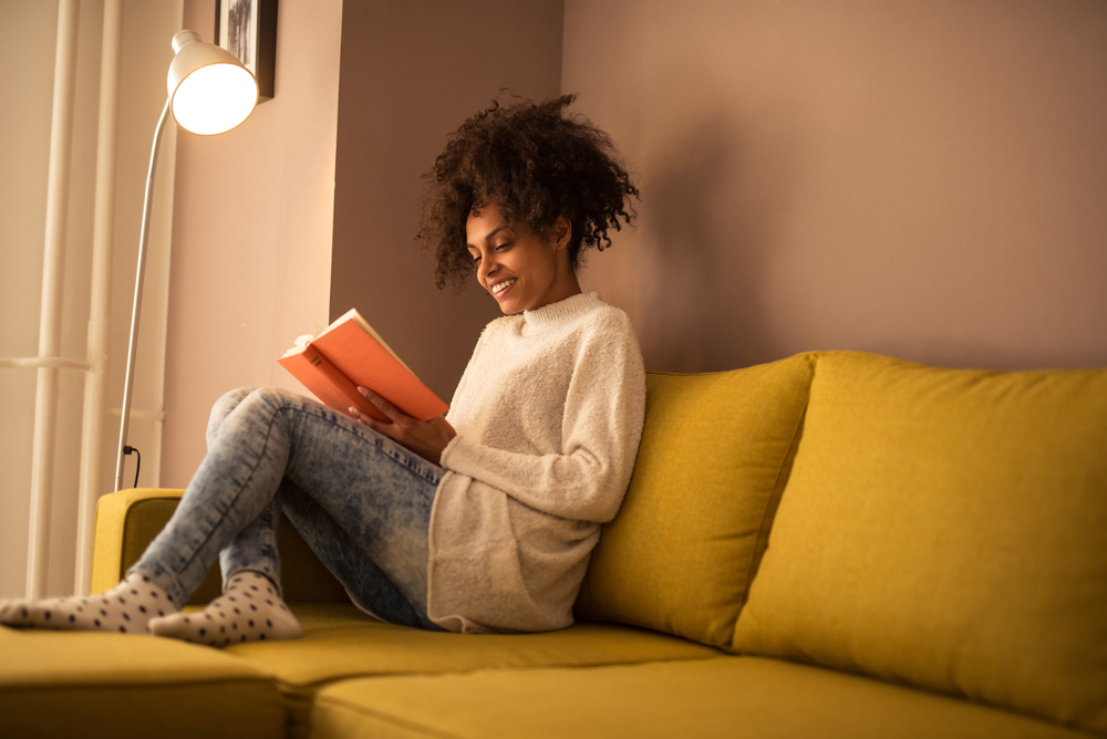 All The Science Behind Why You Should Keep Reading Print Books