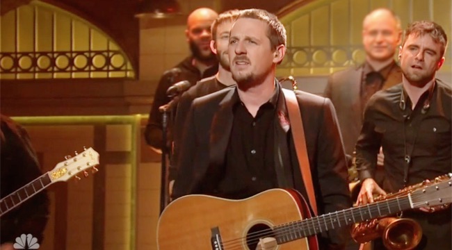 [WATCH] Sturgill Simpson Perform 'Keep It Between The Lines' On 'SNL'