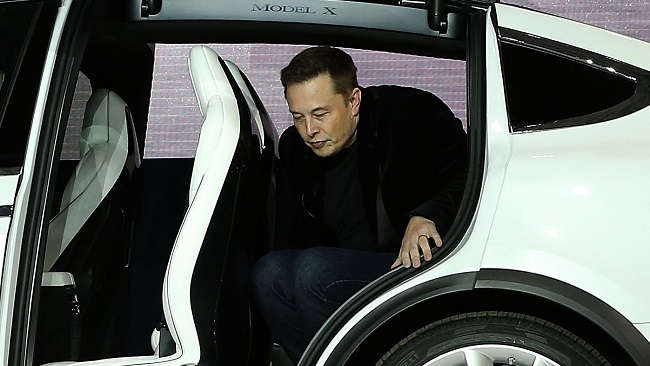 Elon Musk Offers Disgruntled Tesla Employees 'Free Frozen Yogurt'