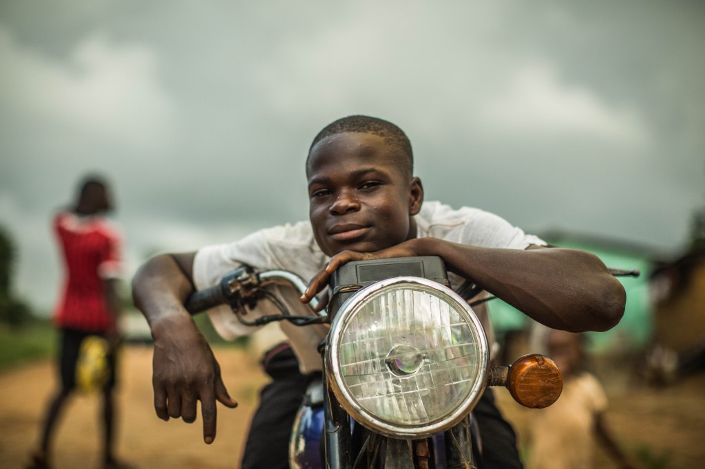 This Photographer Captures People Enduring In The Midst Of Disaster