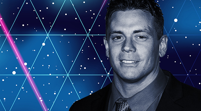 Alex Riley Talks About 'GLOW' And Moving From WWE To Acting
