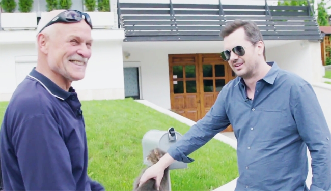 Jim Jefferies Talks Trump's 'Access Hollywood' Tape And Brad Pitt