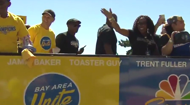 Klay Thompson Invited The Toaster Guy To The Warriors Victory Parade