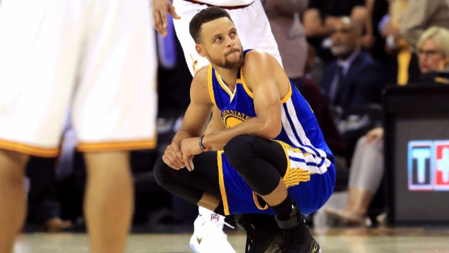 Steph Curry's MRI Came Back Negative, But He Will Be Out Two Weeks