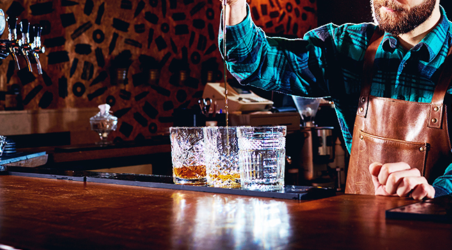 The 10 Best Rum Bars In The World, According To A Rum Expert