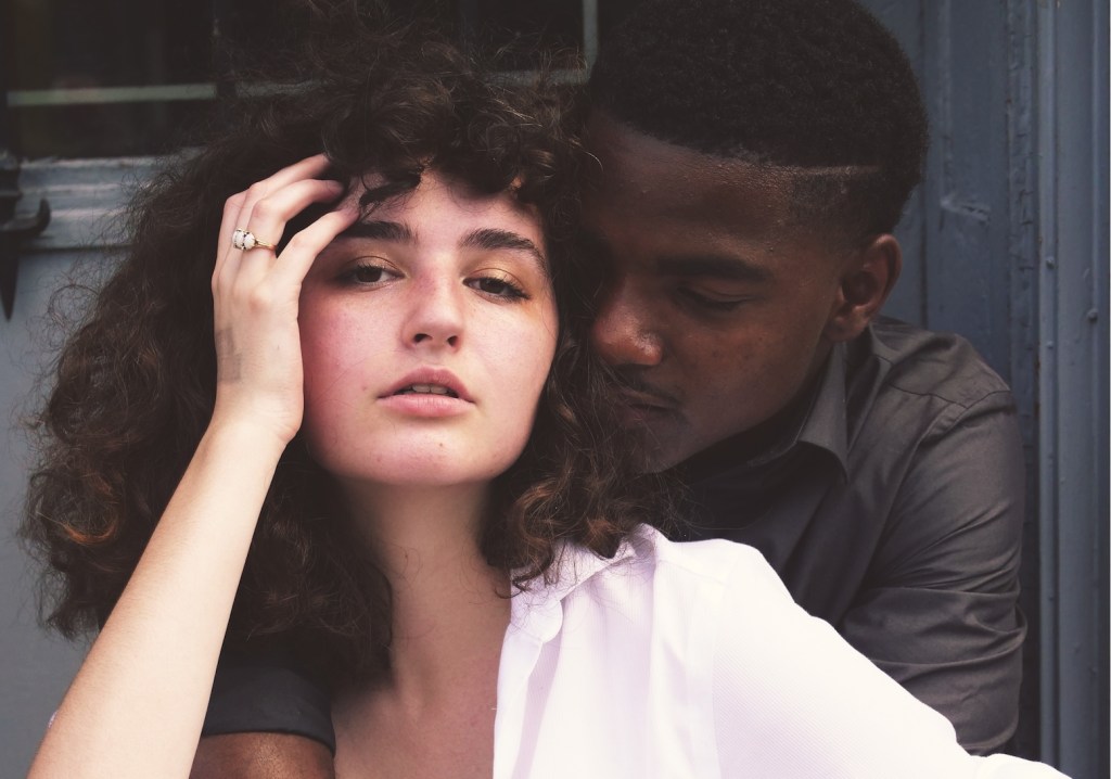 6 Rules For Navigating The Dating World In The Age Of Social Media