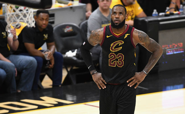 An Akron Man Is Trying To Raise $1 Million To Build A Statue Of LeBron