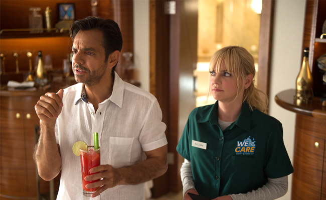 Review Of Overboard Remake: Anna Faris Can't Overcome Eugenio Derbez