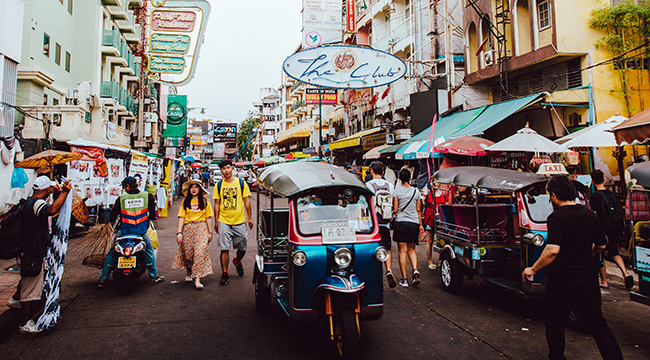 A Travel Expert Drops The Top Local Lifestyle Experiences