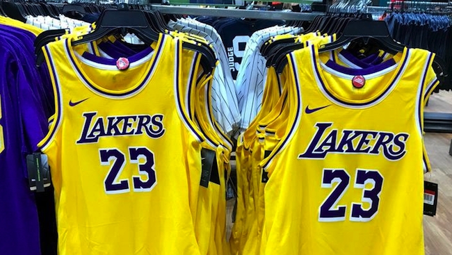 The Lakers New Uniforms Are Indeed Bringing Back The Showtime Colors
