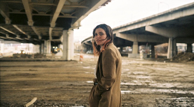 Yowler's 'WTFK' Teases Her New Album 'Black Dog In My Path'